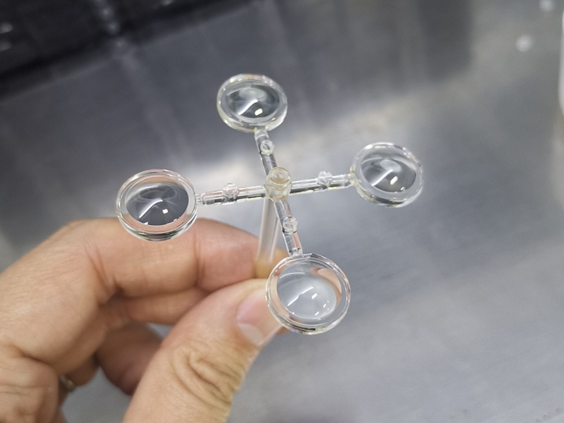 China OEM Molded Lens – Injection Molded Plastic Optical Lens ...